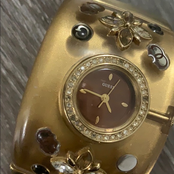 Guess | Accessories | Vintage Guess Watch | Poshmark